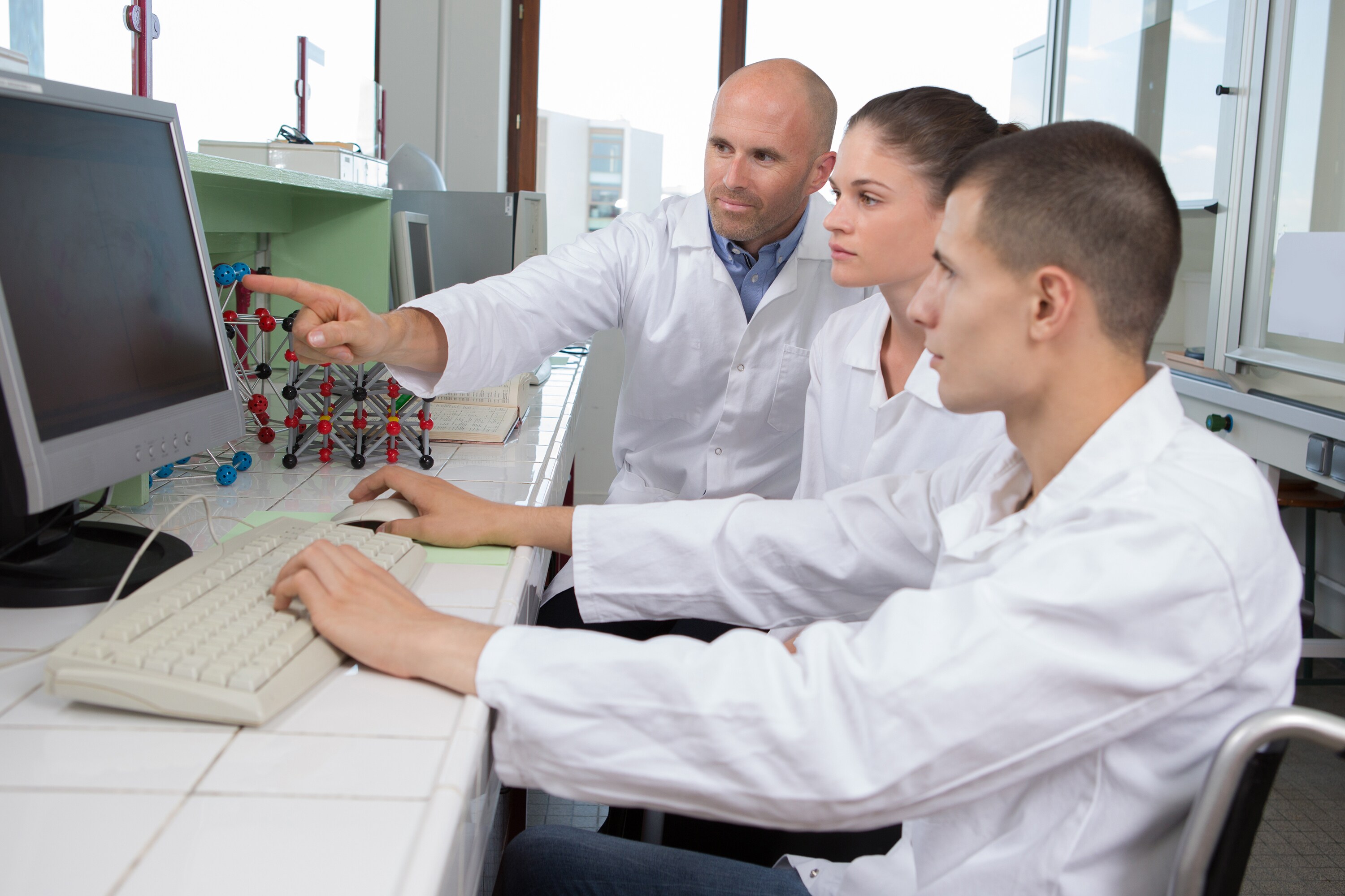 Building a UNIFI Scientific Library for HRMS Screening Experiments | Waters