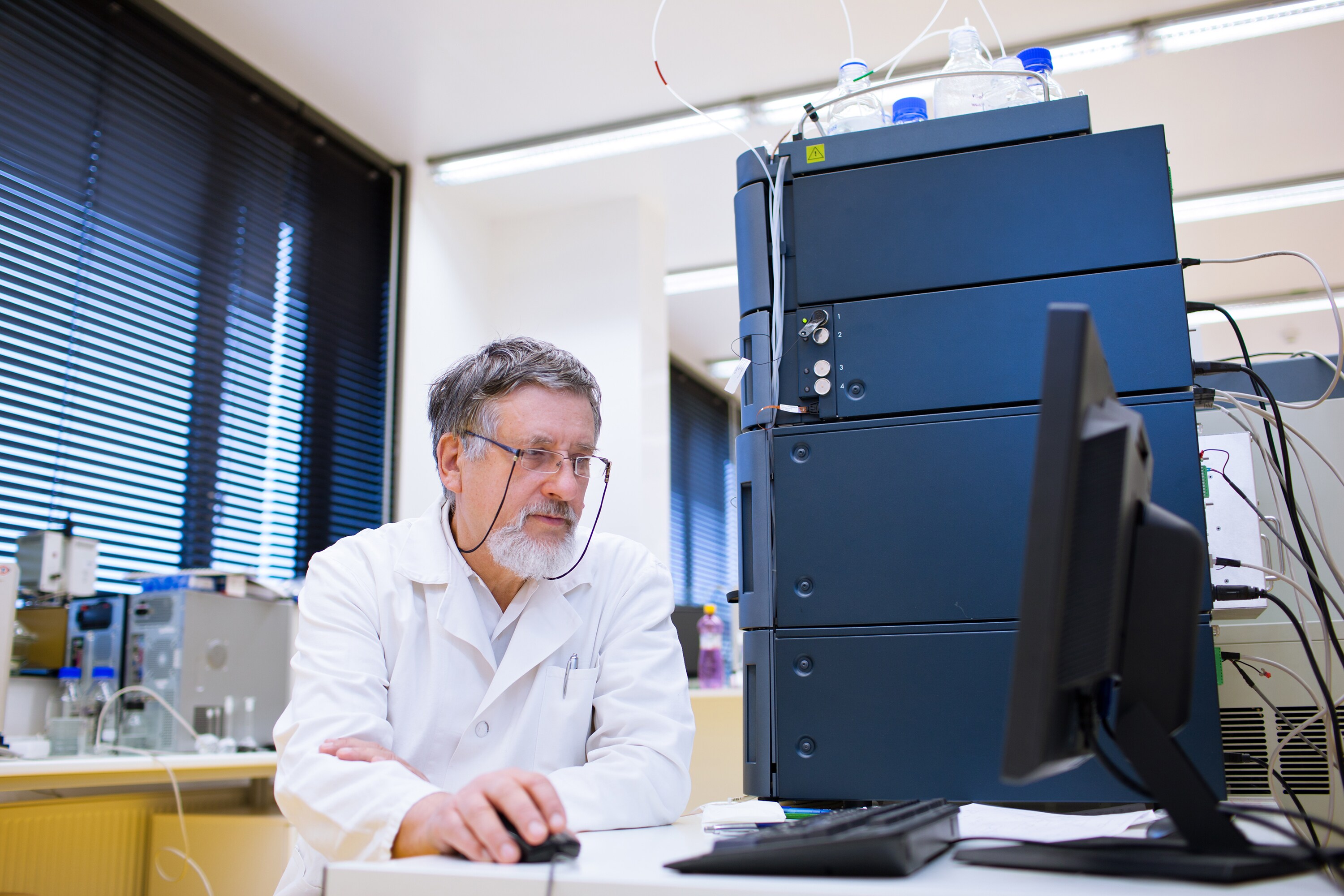 Method Transfer of a Fast Gradient from a Binary HPLC to an Arc HPLC ...