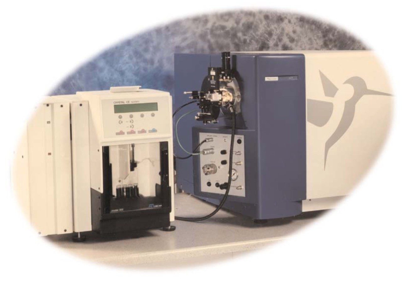Accurate Mass Determination of Narrow Electrophoretic Peaks Using an ...